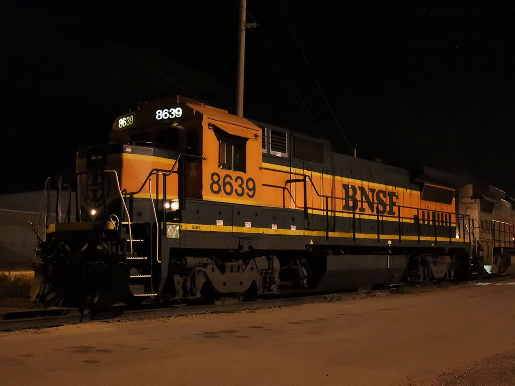 BNSF 8639